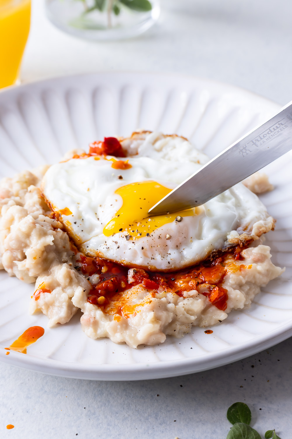 Smashed Breakfast Beans with Fried Eggs | With Spice
